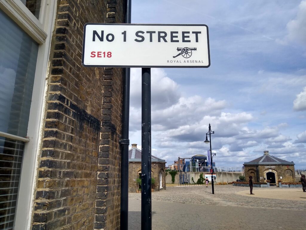 Pilgramage to Dial Square: where Arsenal FC was founded – Untold ...